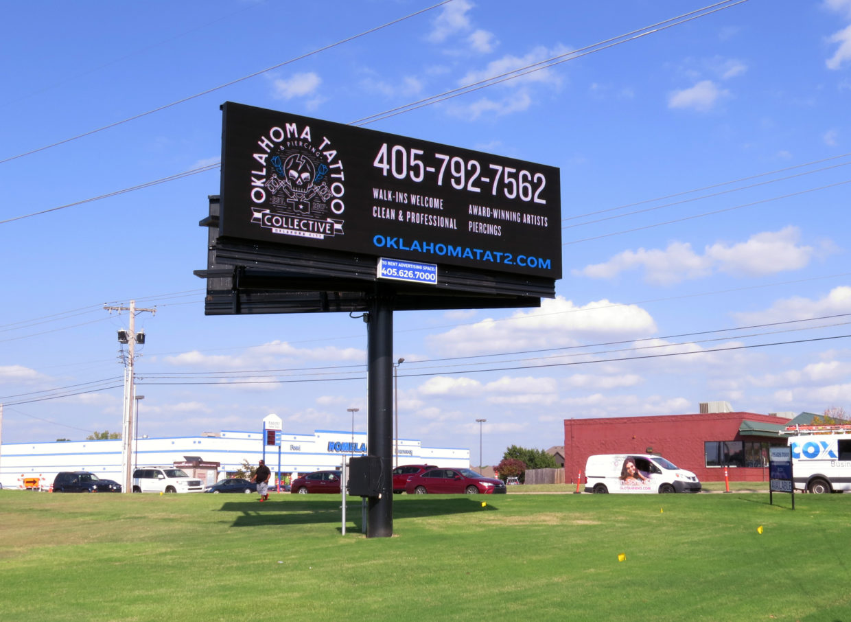 Digital LED Signs for Billboards - Optec Displays Inc