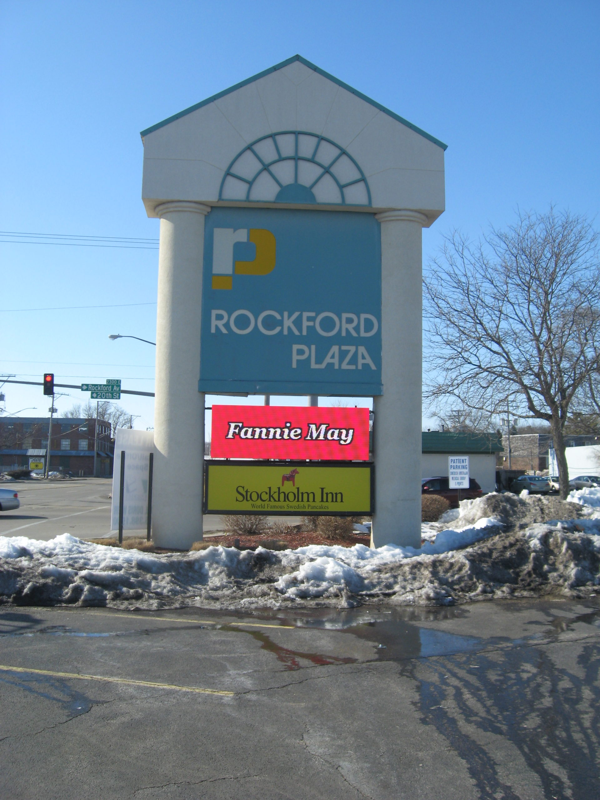 Digital Shopping Mall Signage | Digital Signage for Malls