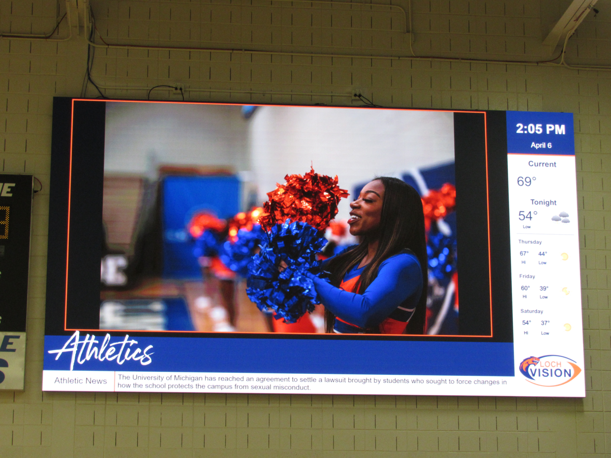 Indoor Displays Opt-Slim - Optec Displays Inc